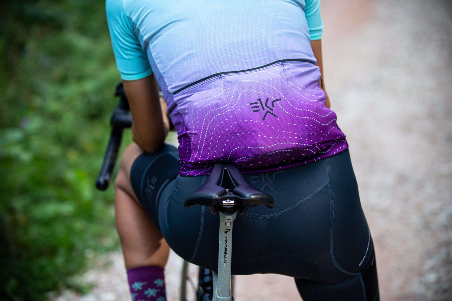 contour lines | Scrolller