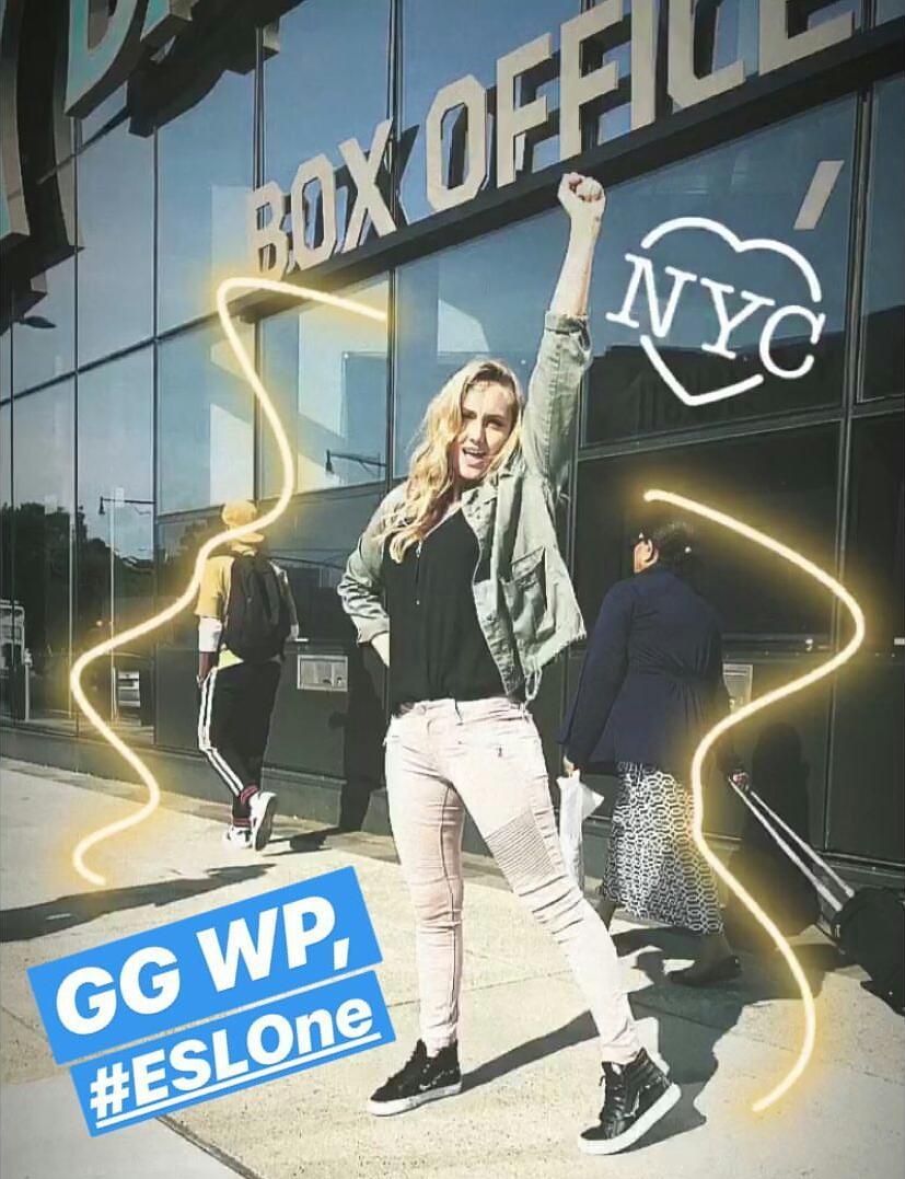 Cool outfit | Scrolller