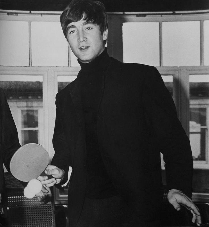 Cool photo of John | Scrolller