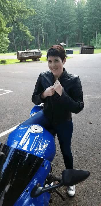 Cooling down during a ride [GIF (AIC)] | Scrolller