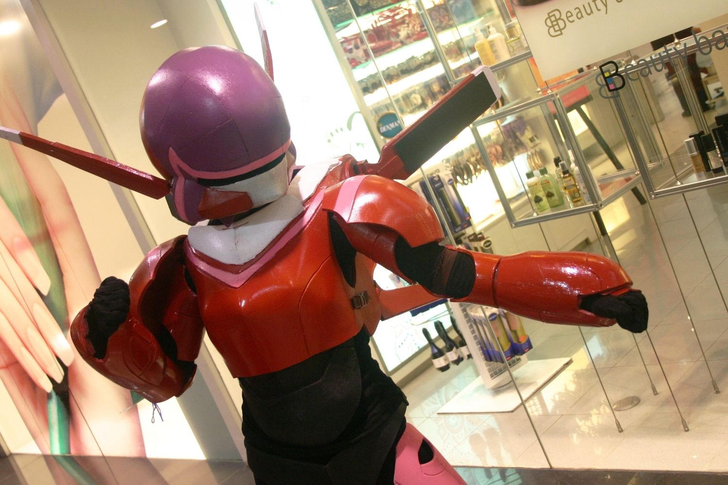 [Cosplay] Nene Romanova from Bubblegum Crisis | Scrolller