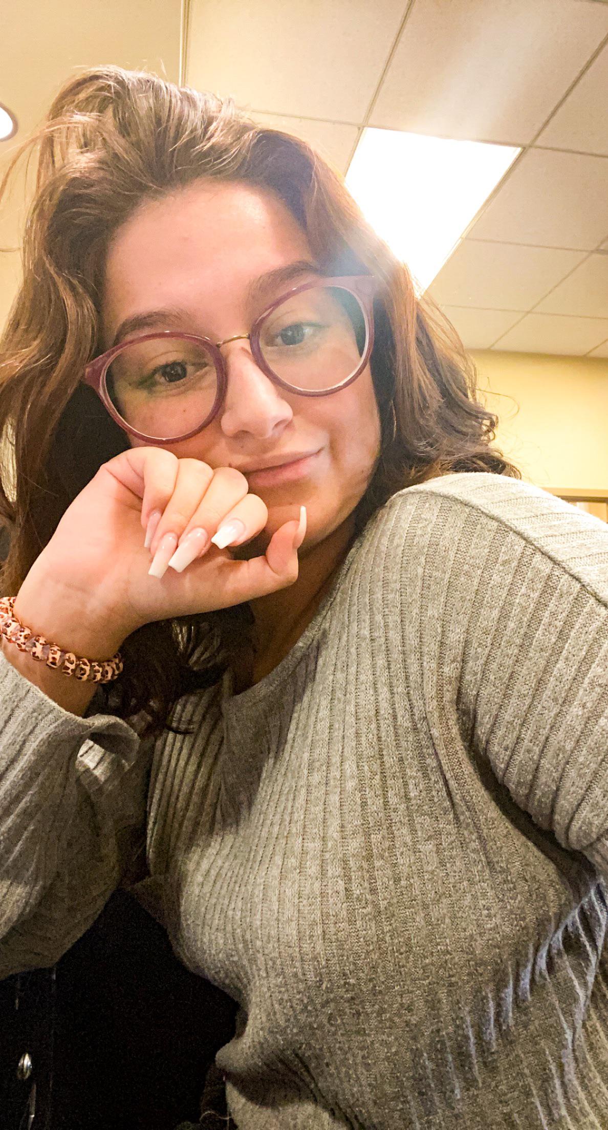 Working hard! Happy Friday to all | Scrolller