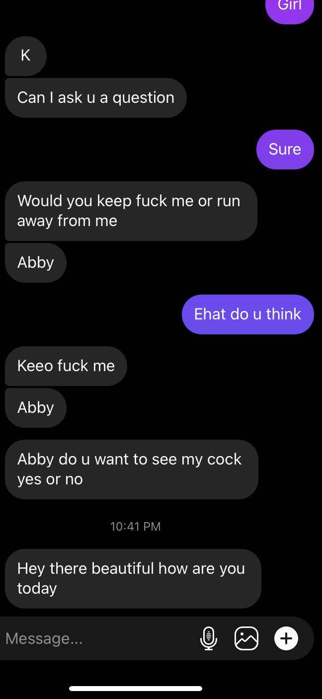 Creepy dude pt 2 | Scrolller