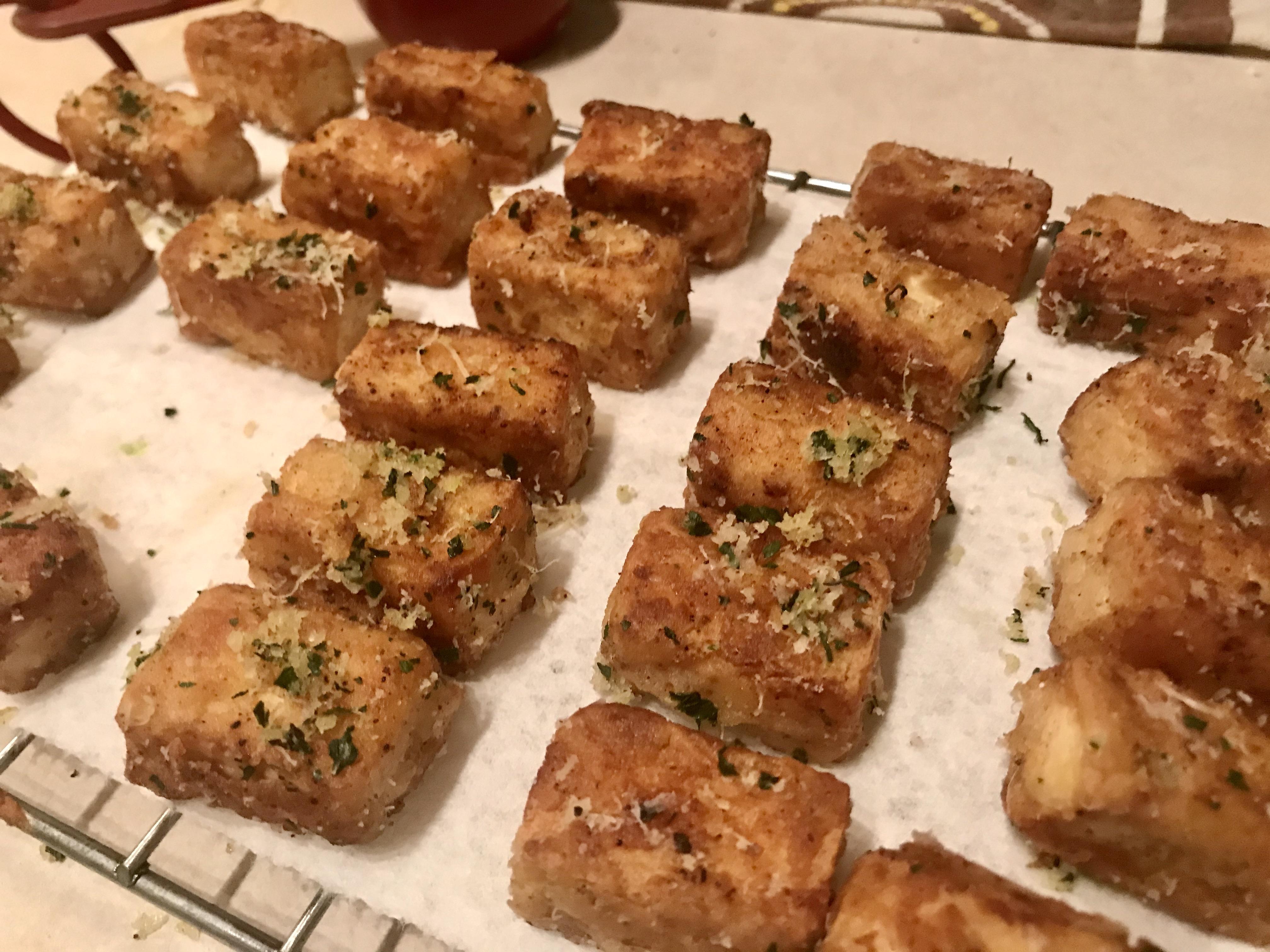 Crispy Parmesan Tofu (recipe in comments) | Scrolller