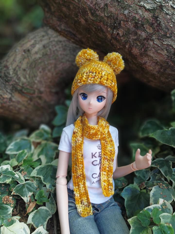 Crochet hat and scarf set for Chitose | Scrolller