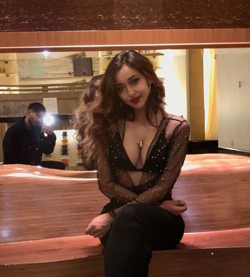 My first post here! Does my cleavage look epic?! | Scrolller