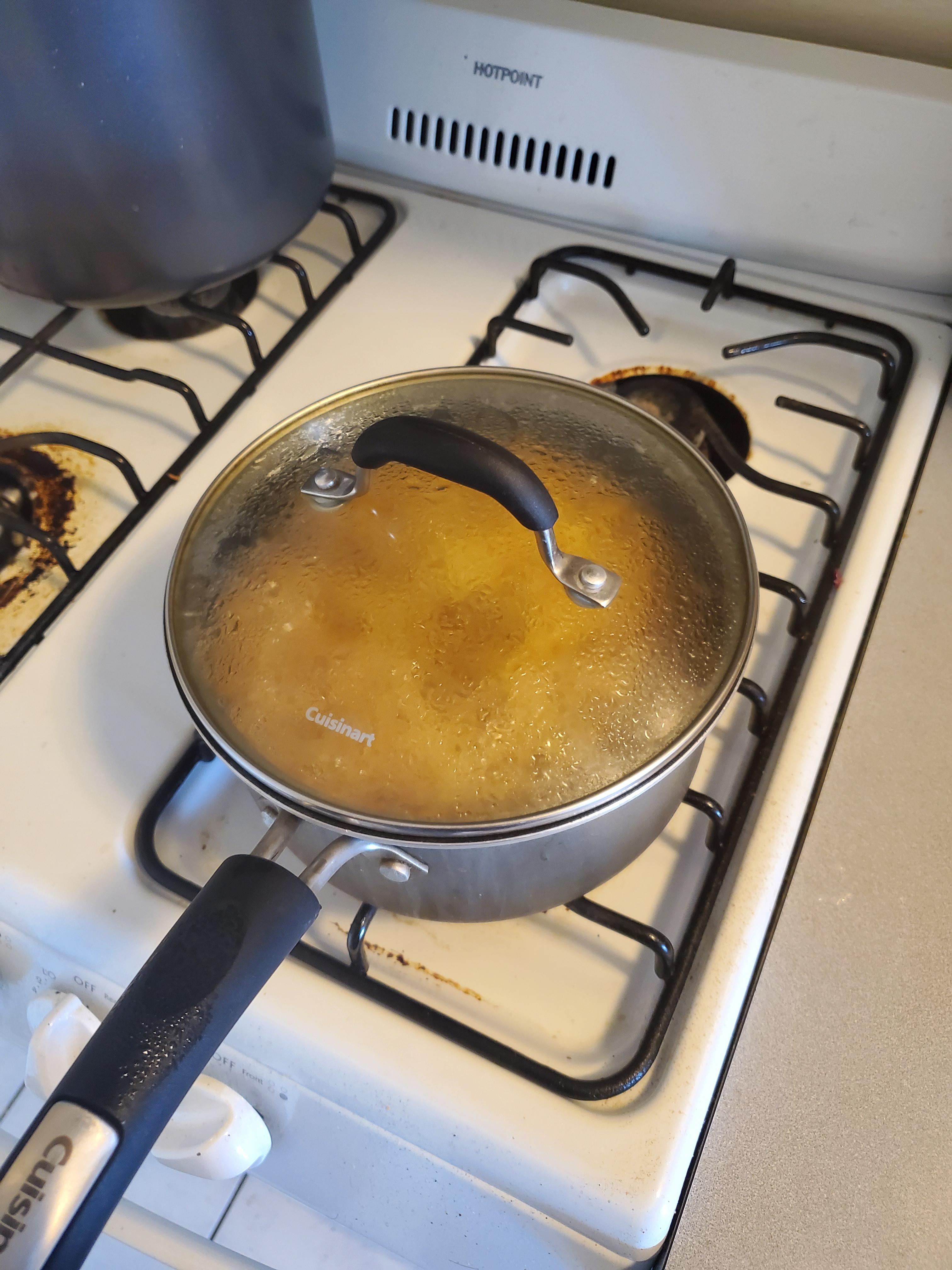 Curry boiling! | Scrolller