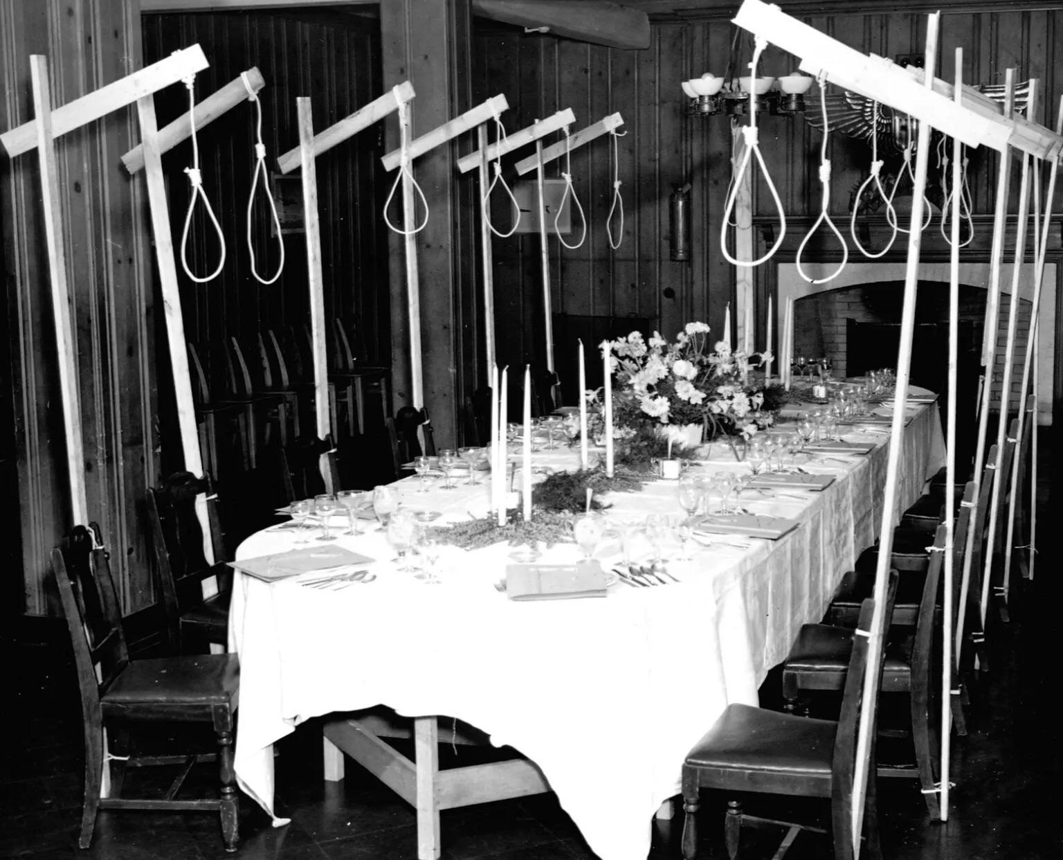 Cursed_Dinner | Scrolller