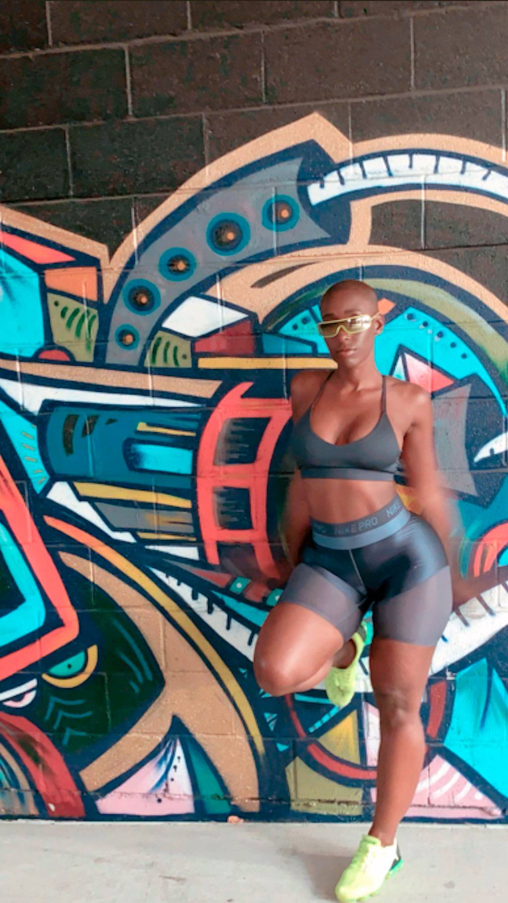 Curvy as Hell | Scrolller