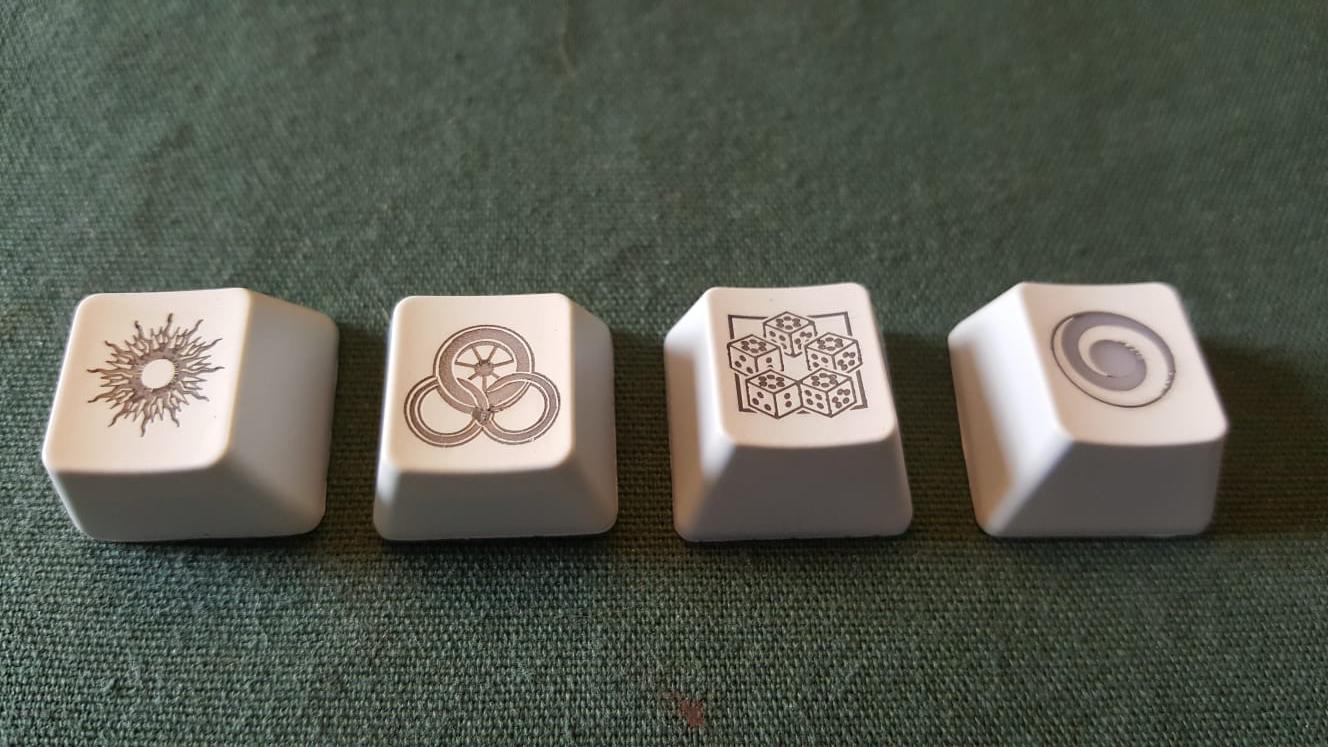 Custom Backlit Wheel of Time Keycaps! | Scrolller