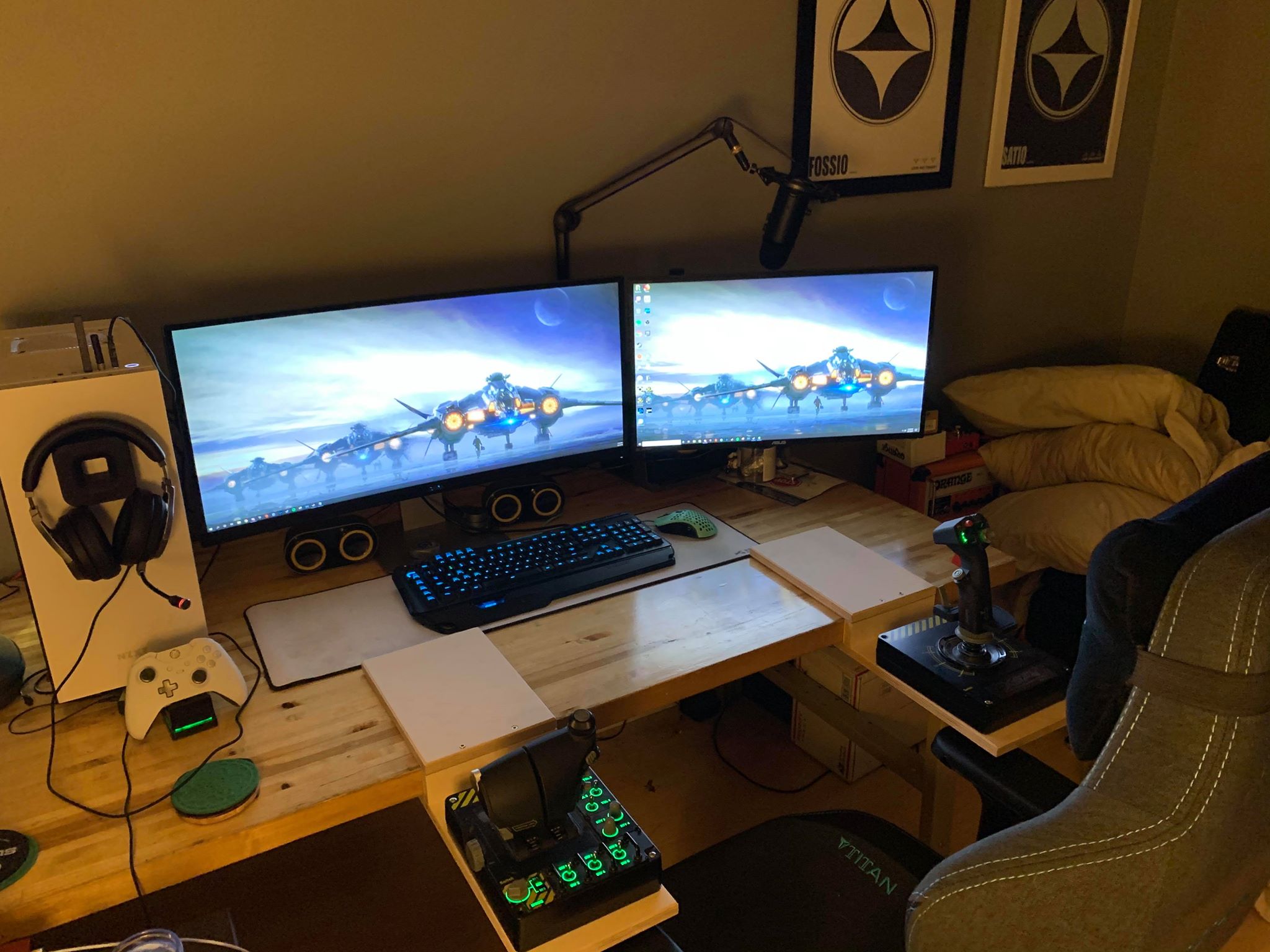 Custom HOTAS Desk Mounts | Scrolller