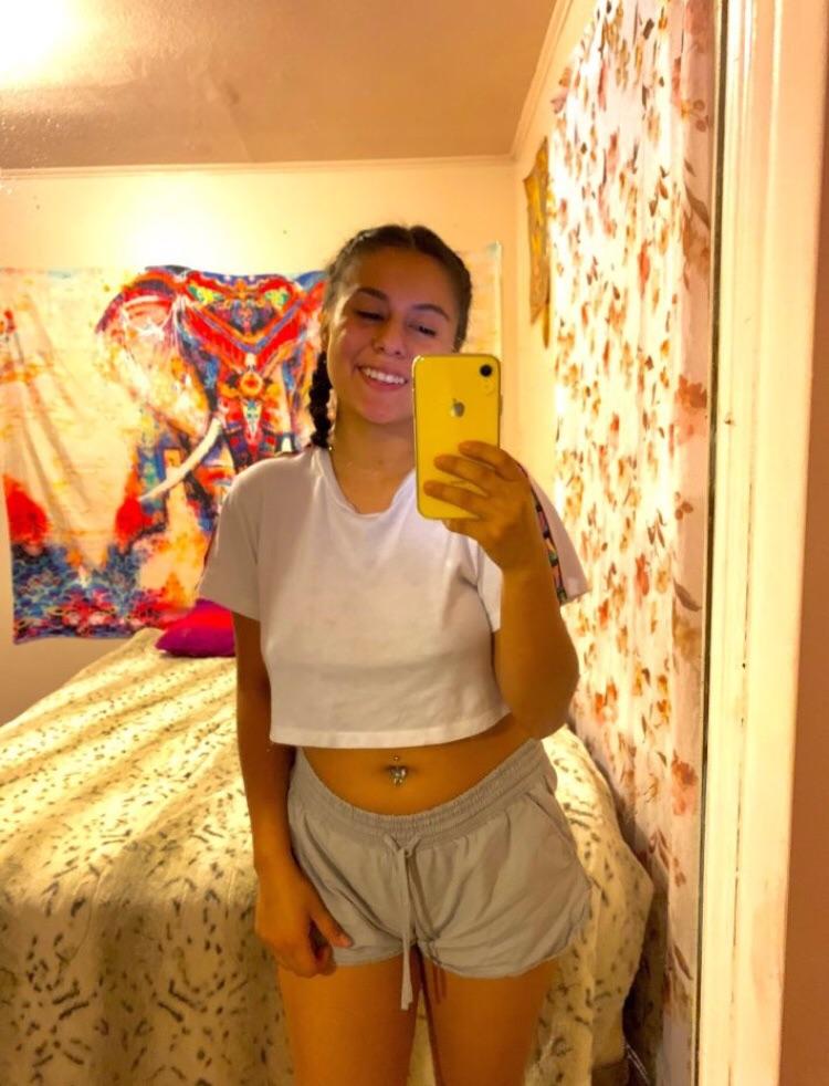 Cute belly piercing | Scrolller