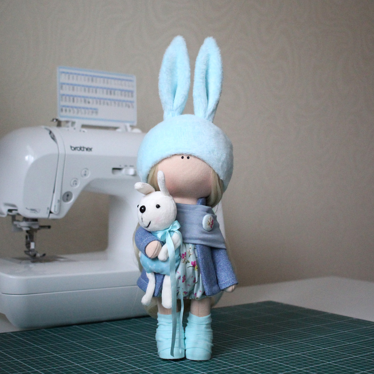 Cute Bunny | Scrolller