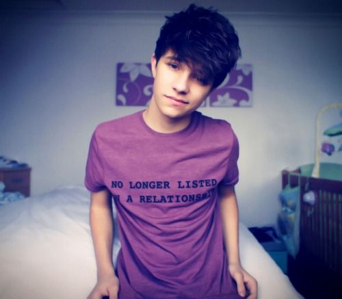 Cute (mostly) clothed twinks #4 | Scrolller