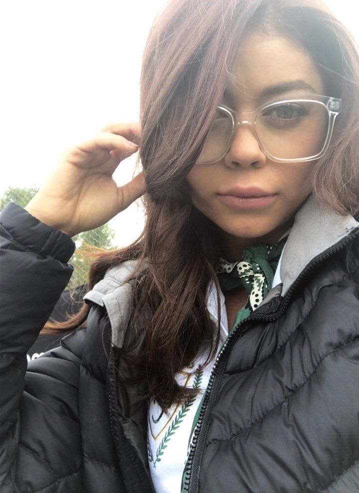 Cute Stewardess Scarf | Scrolller