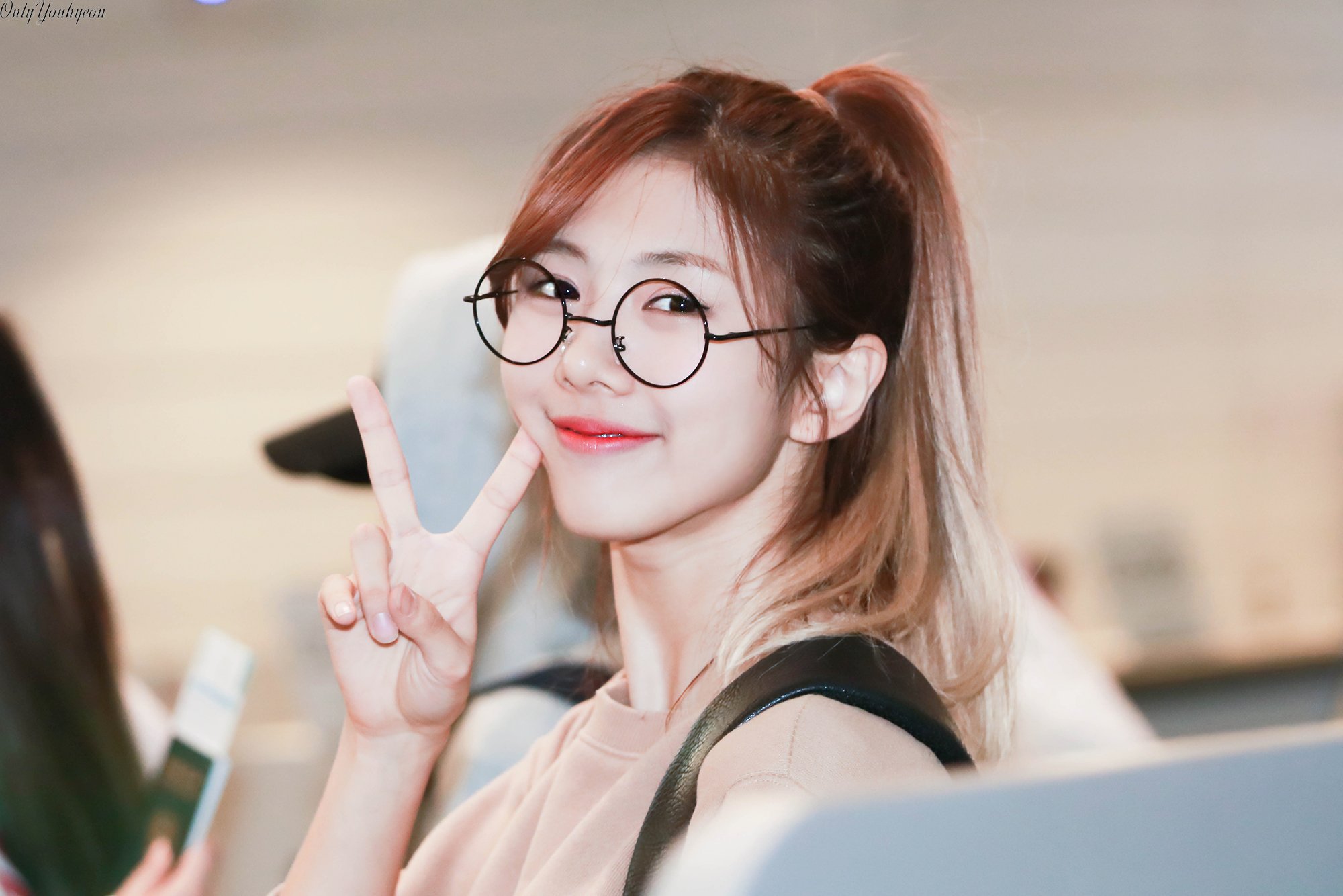 Cutie Yoohyeon | Scrolller