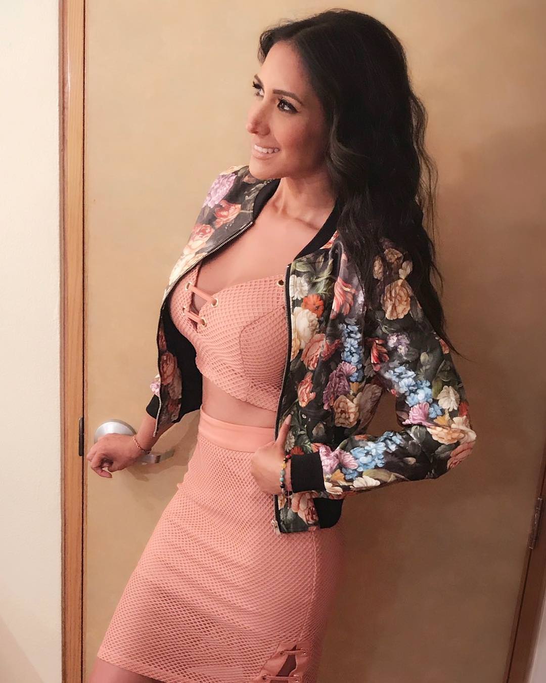 Cynthia Urías | Scrolller