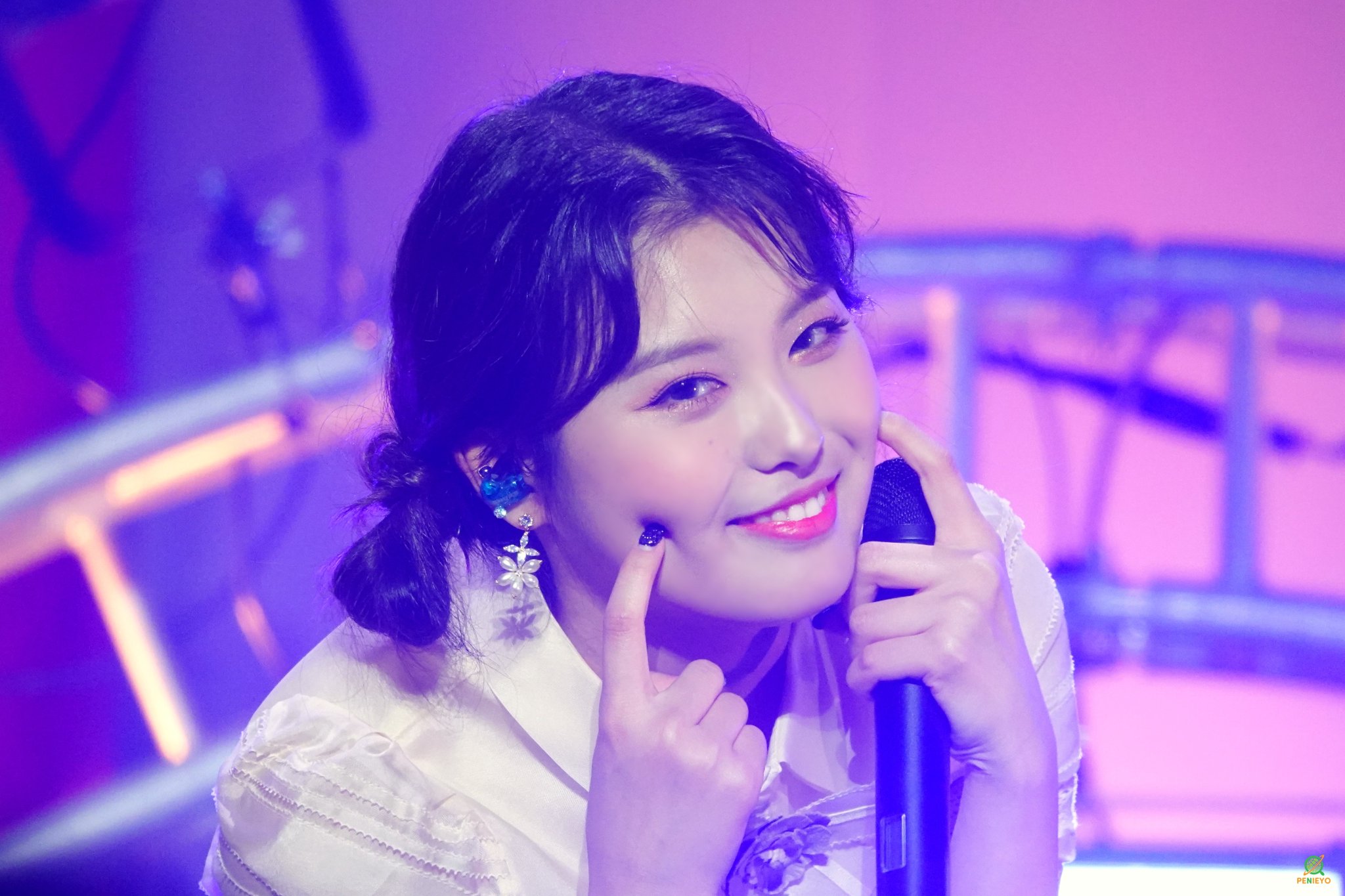 Daily Ahin #67 | Scrolller