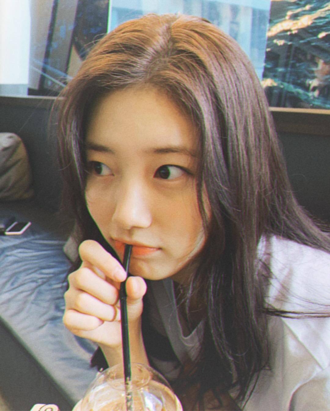 Daily Suzy #44 | Scrolller