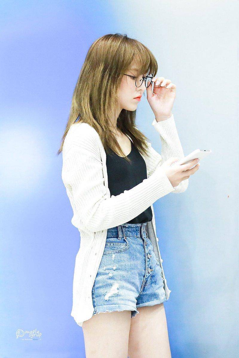 Daily Wendy#209 | Scrolller