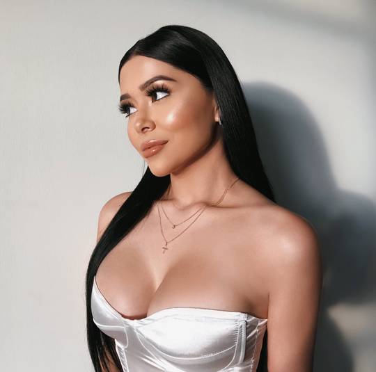 Daisy Marquez | Scrolller