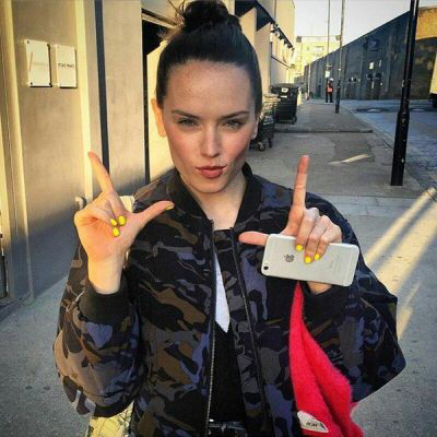 Daisy Ridley showing us her size preference...looks like my 4 inch asian clit has no chance ...