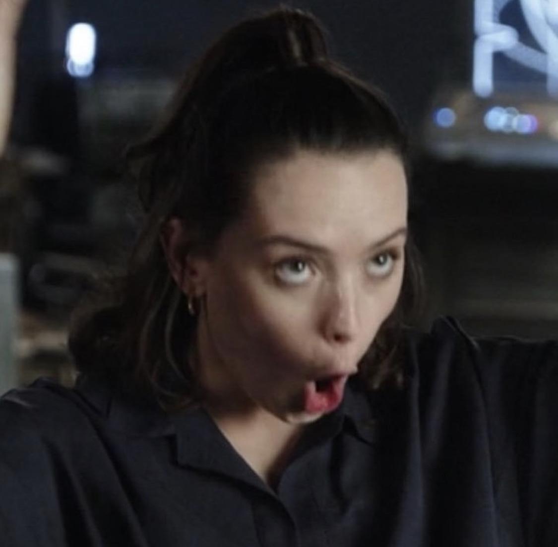 Daisy Sucking | Scrolller