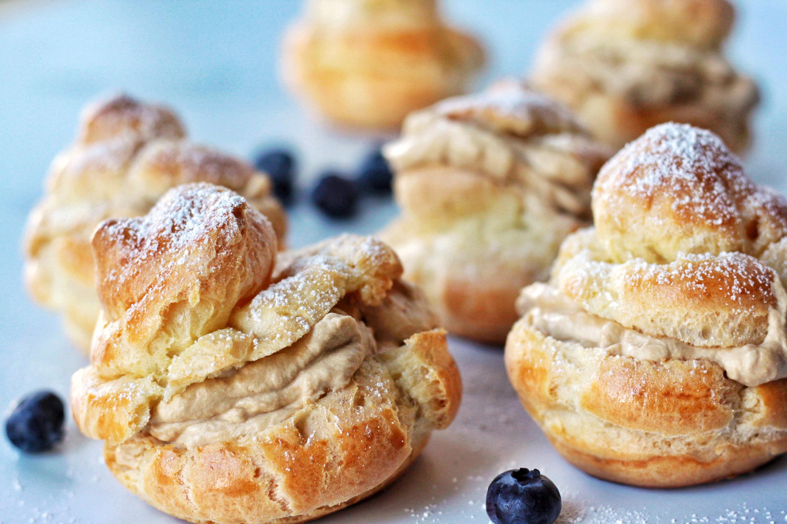 Dalgona Cream Puffs | Scrolller