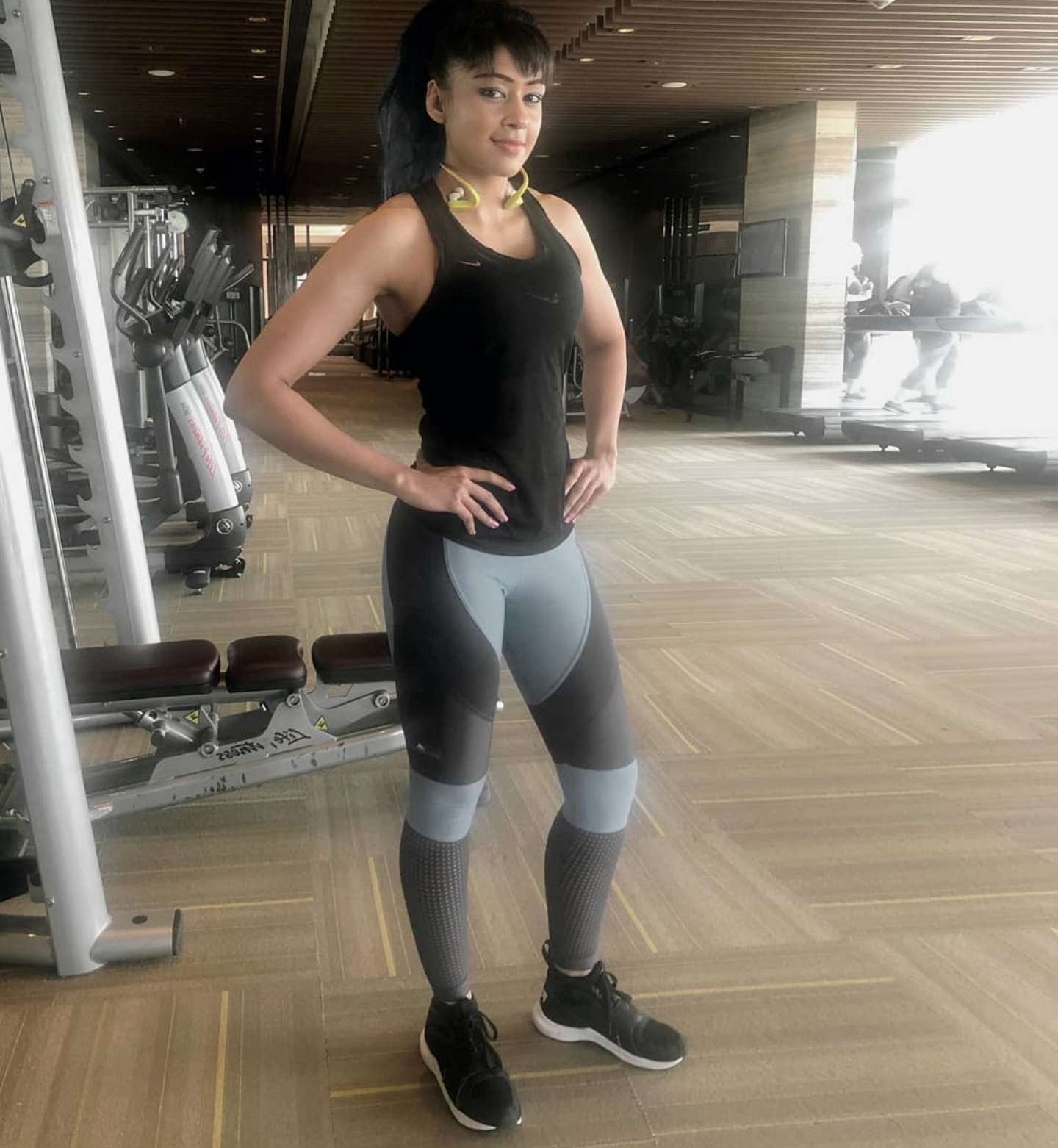 Damn Those Curves..Fitness Model Sapna | Scrolller