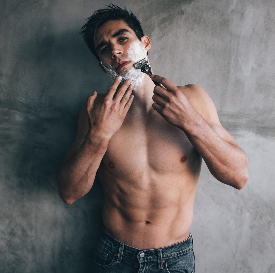 Daniel Corral | Scrolller