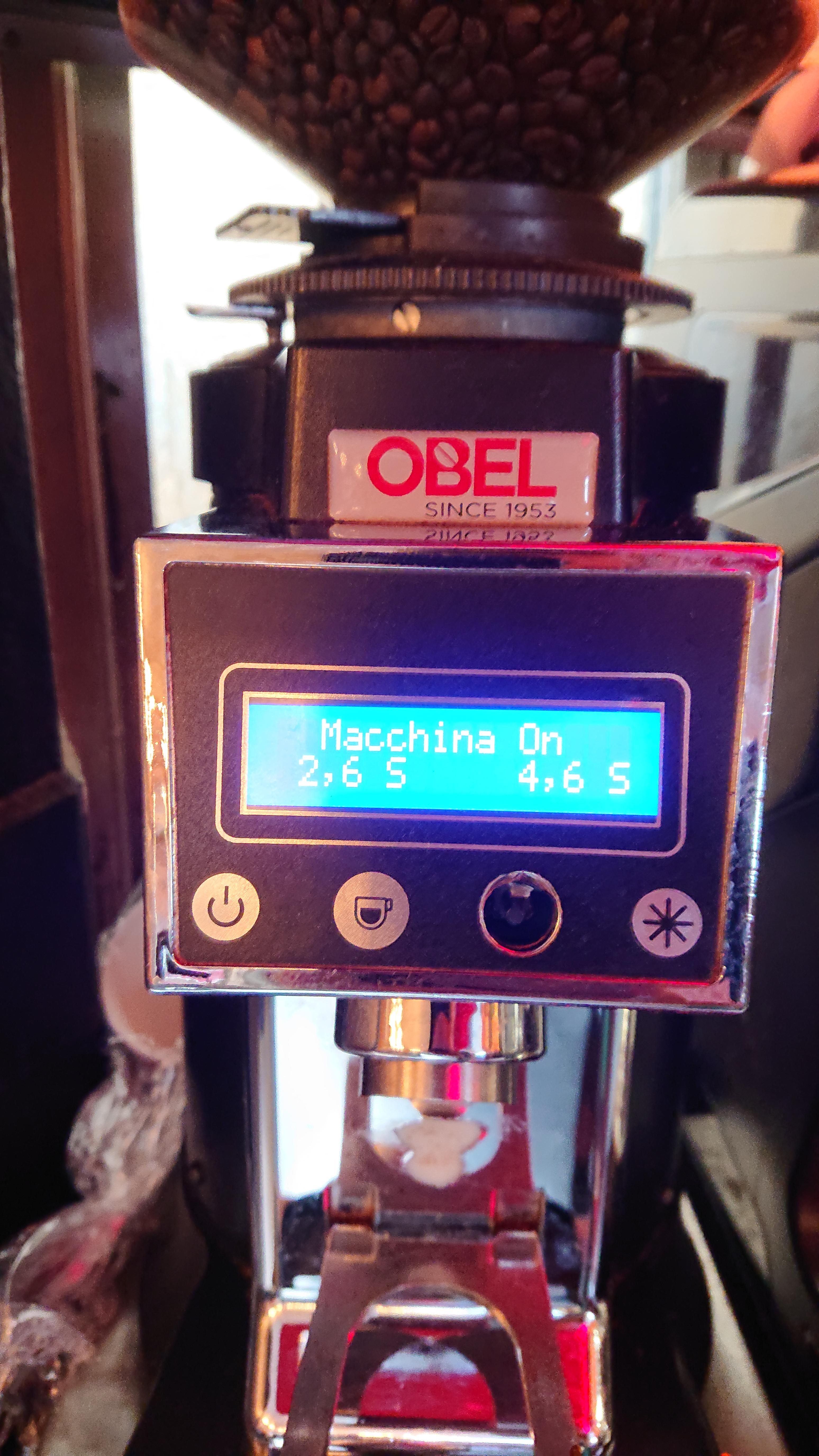 Data_irl | Scrolller