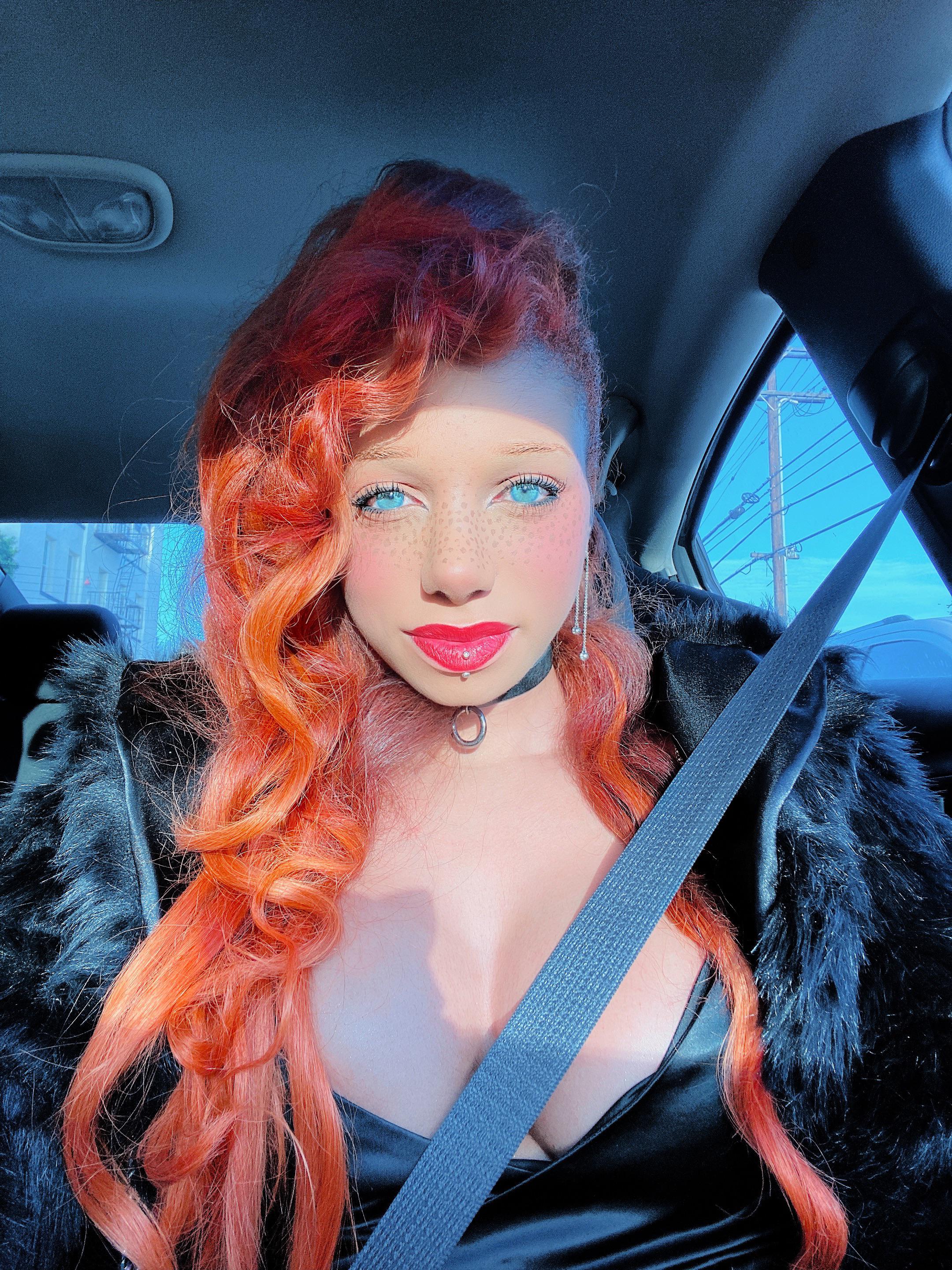 date night💋 [F21] | Scrolller