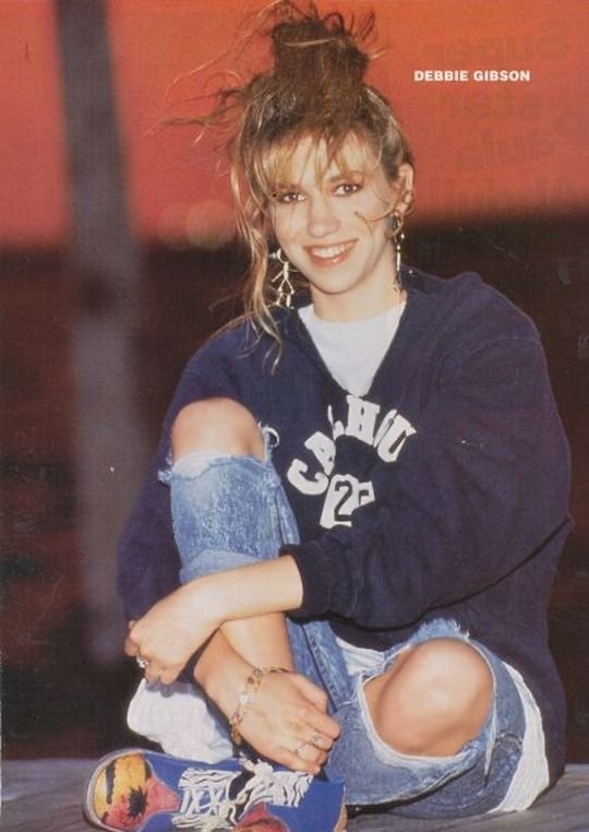 Debbie Gibson, c. 1989 | Scrolller