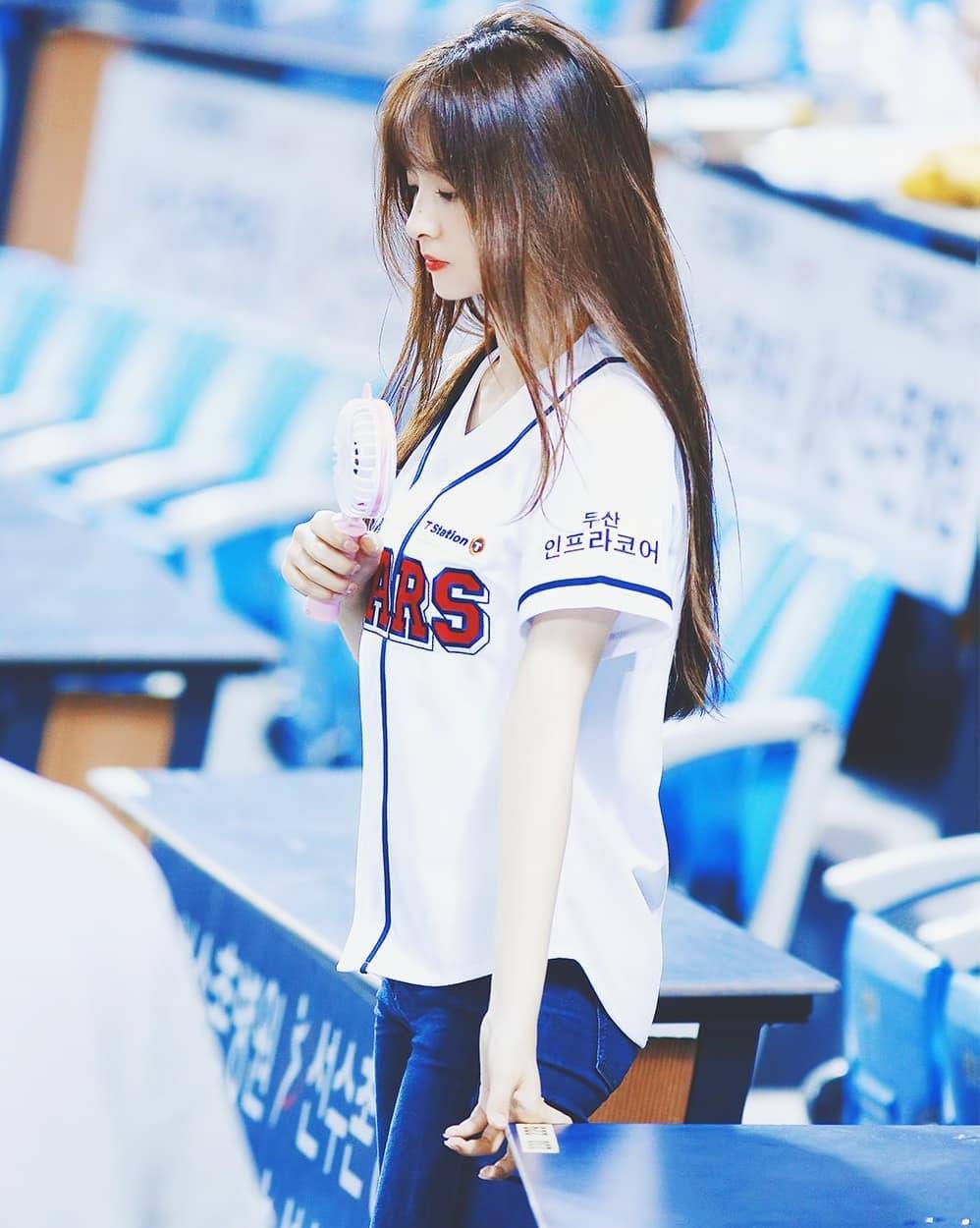 Deep Thought | Scrolller