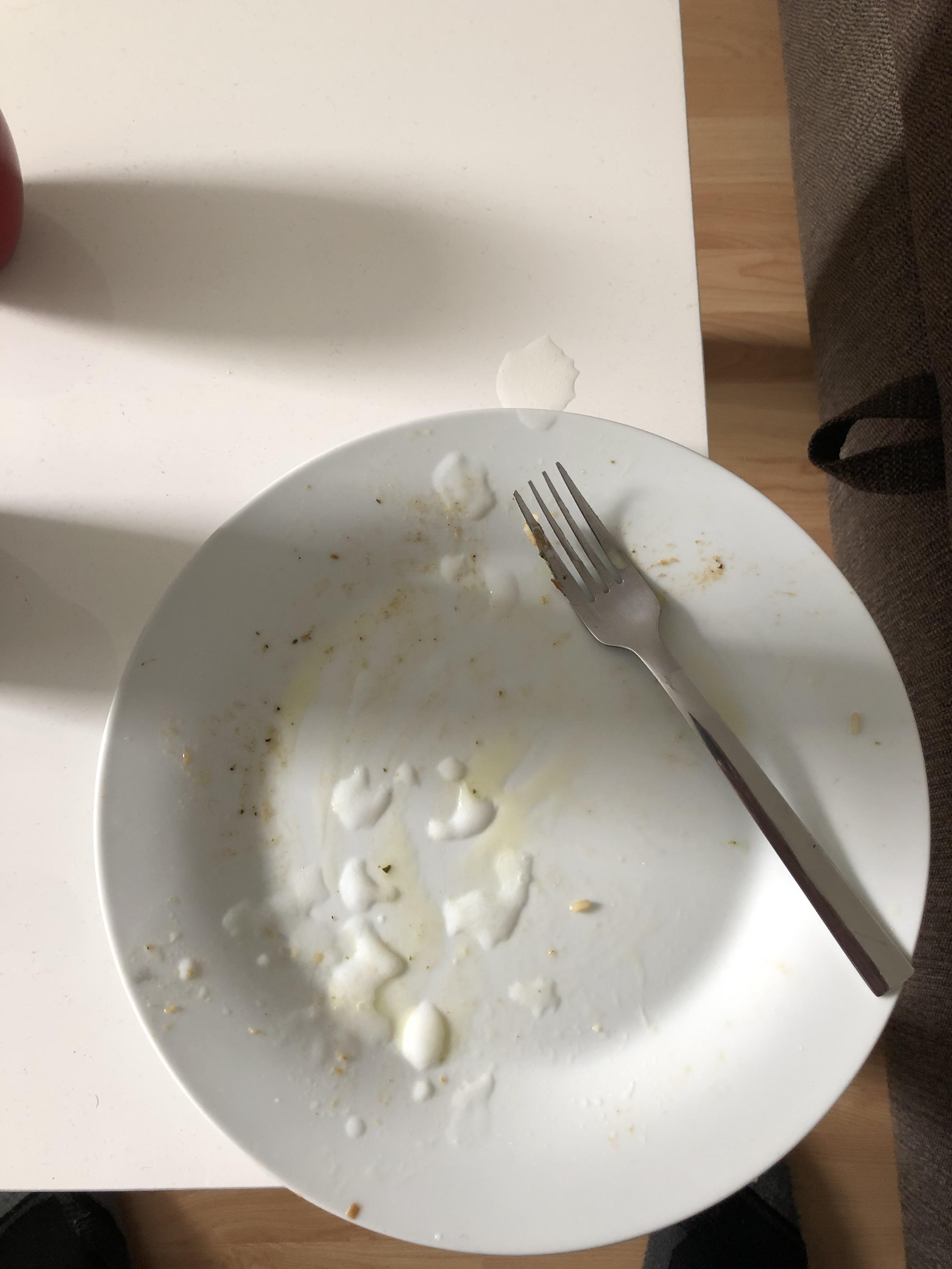 Desert after lunch (both were yummy) | Scrolller