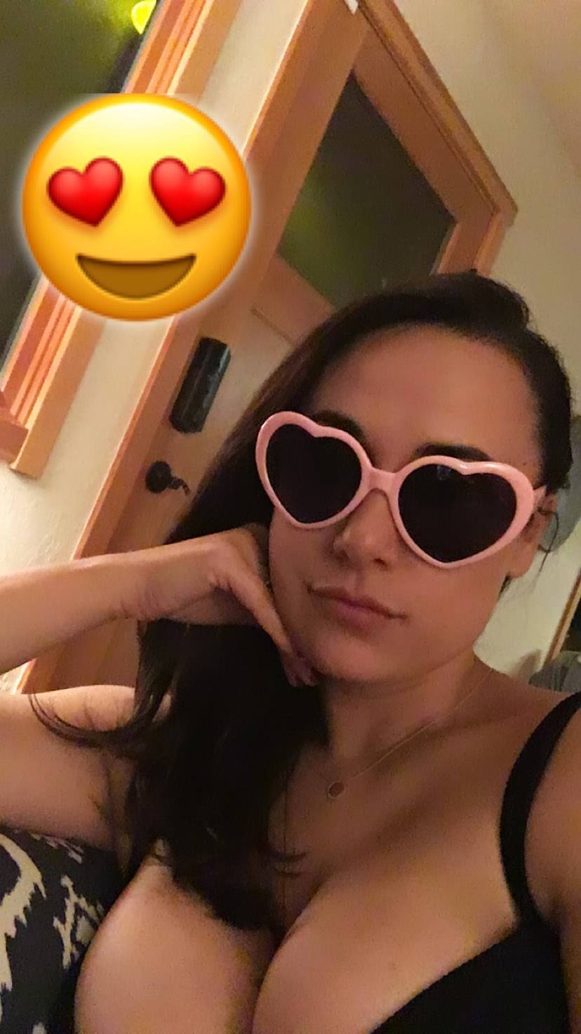 Devin's sister 😍 | Scrolller