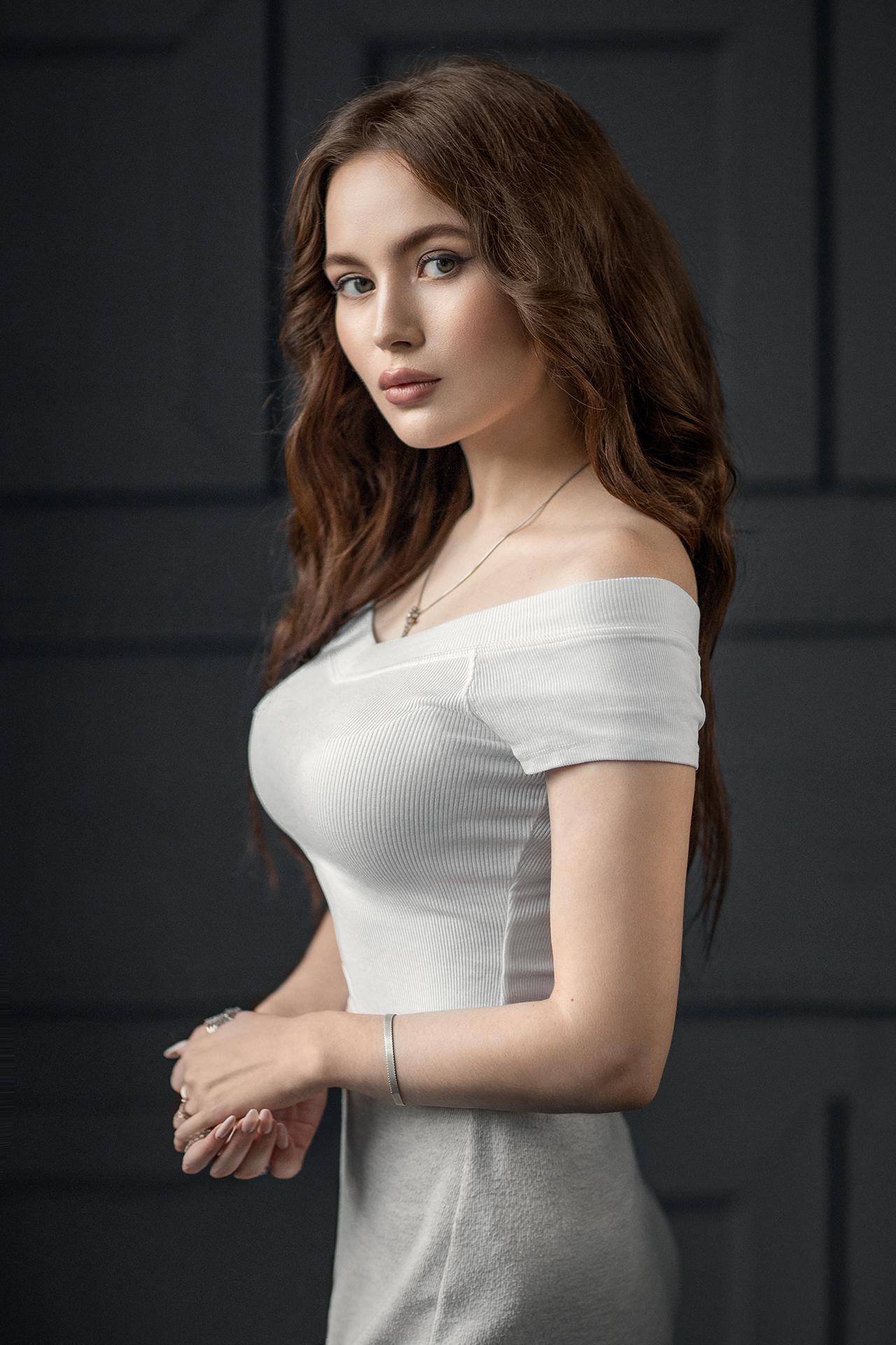 Diana Rodina | Scrolller