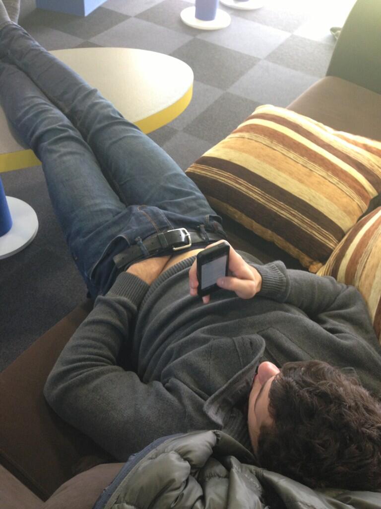 Discreet Rub (He thought) | Scrolller