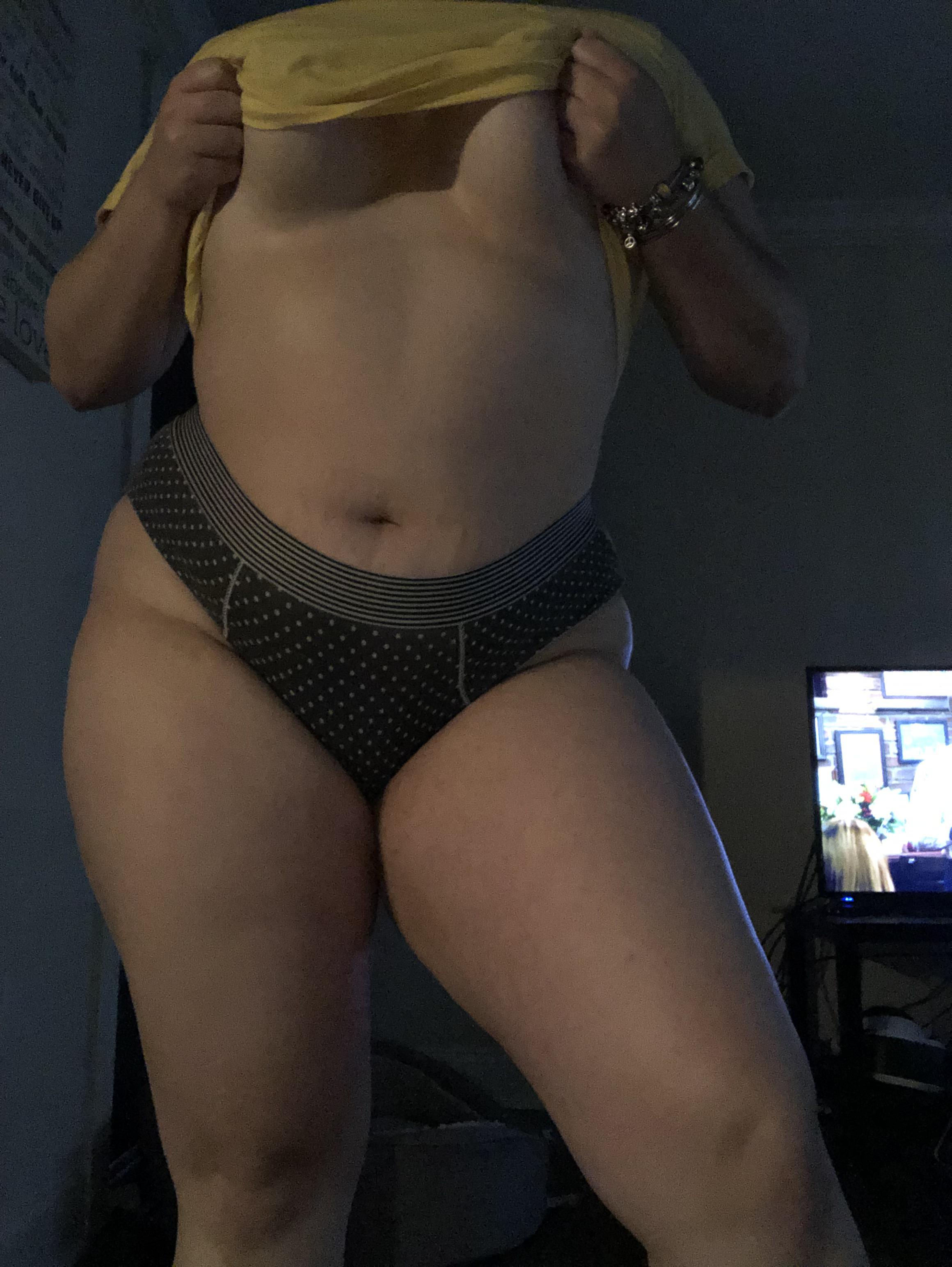 Distraction from the TV (OC) | Scrolller