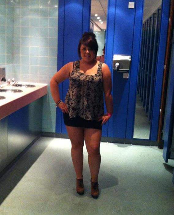 Dm me to chat dirty. Would love to know what you'd do to me. | Scrolller