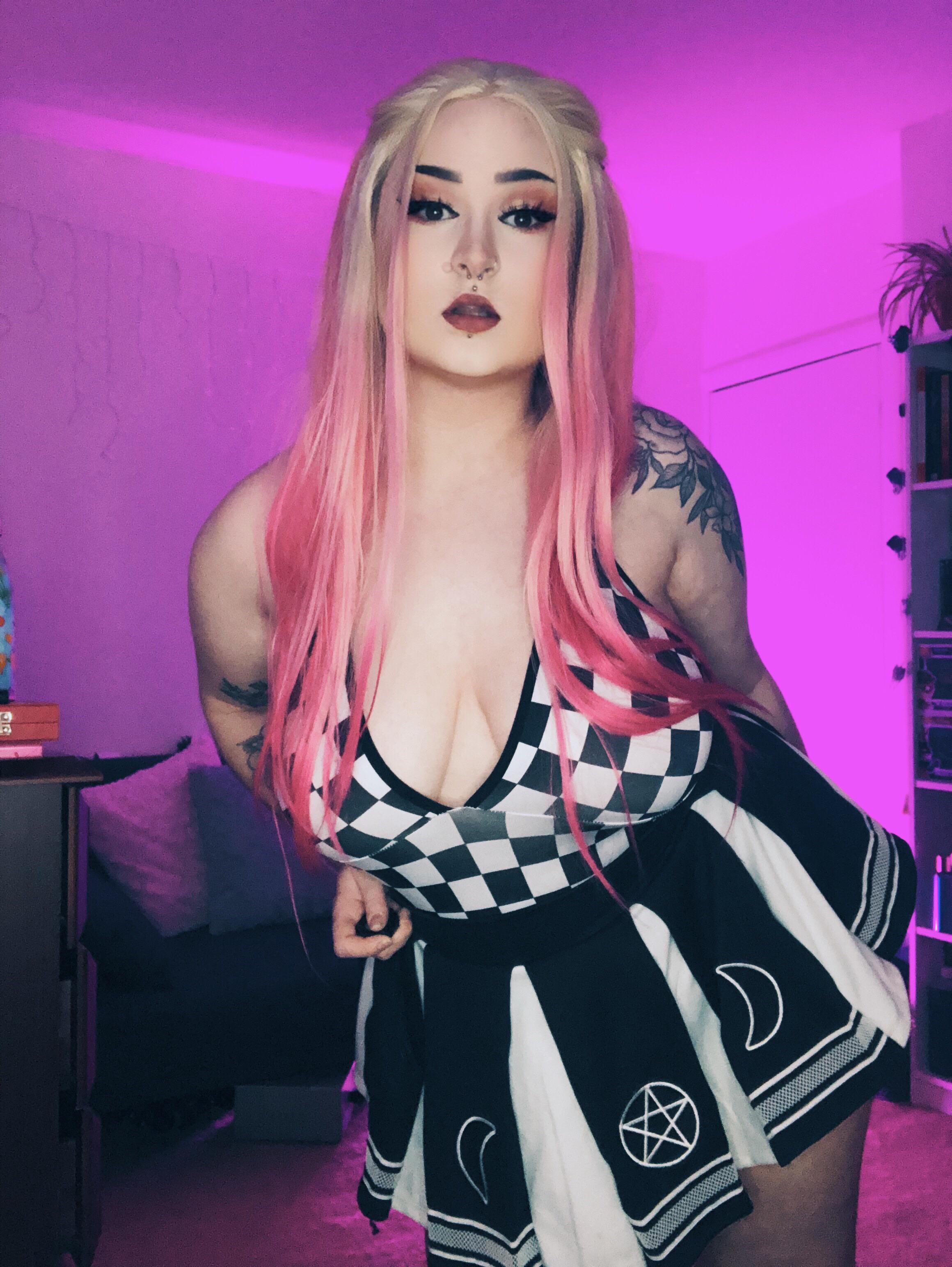 Do you like my slutty outfit?😈 | Scrolller