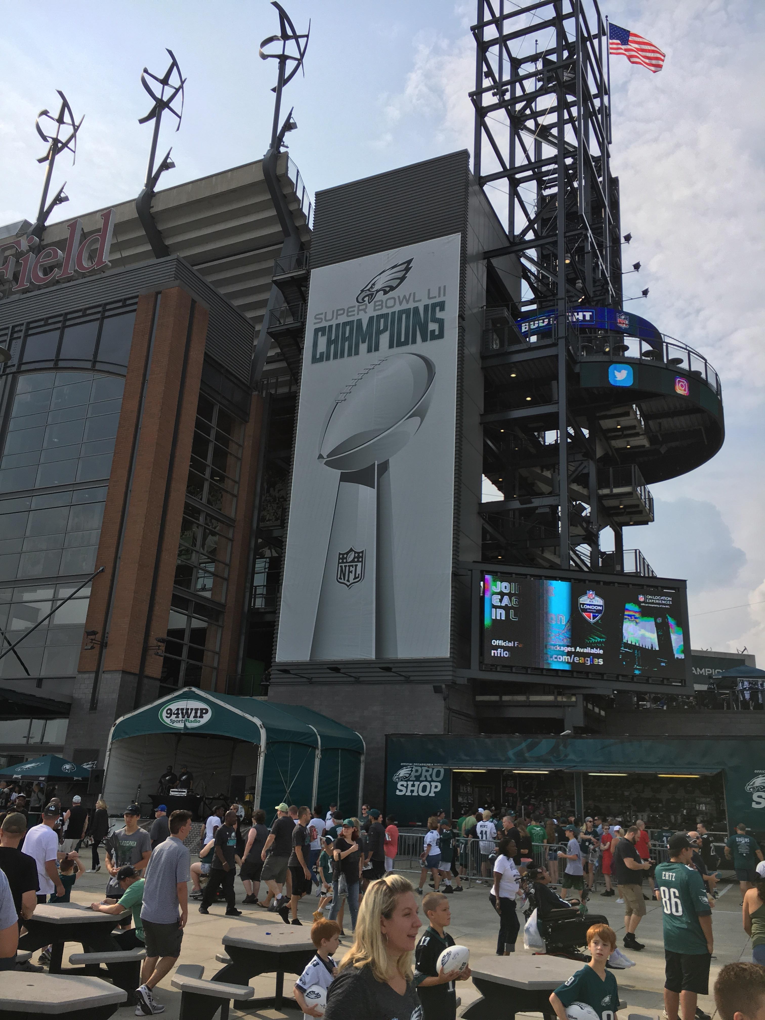 Do you remember the time the Eagles won Super Bowl 52? The Linc remembers. | Scrolller