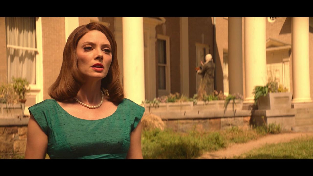 Doom Patrol 1x01 - Outdoors (w/bonus Negative Man) | Scrolller