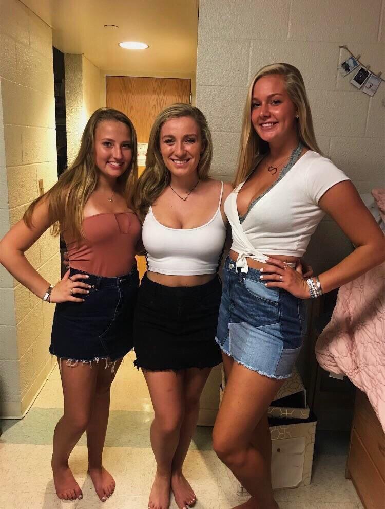 Dorm Girls | Scrolller