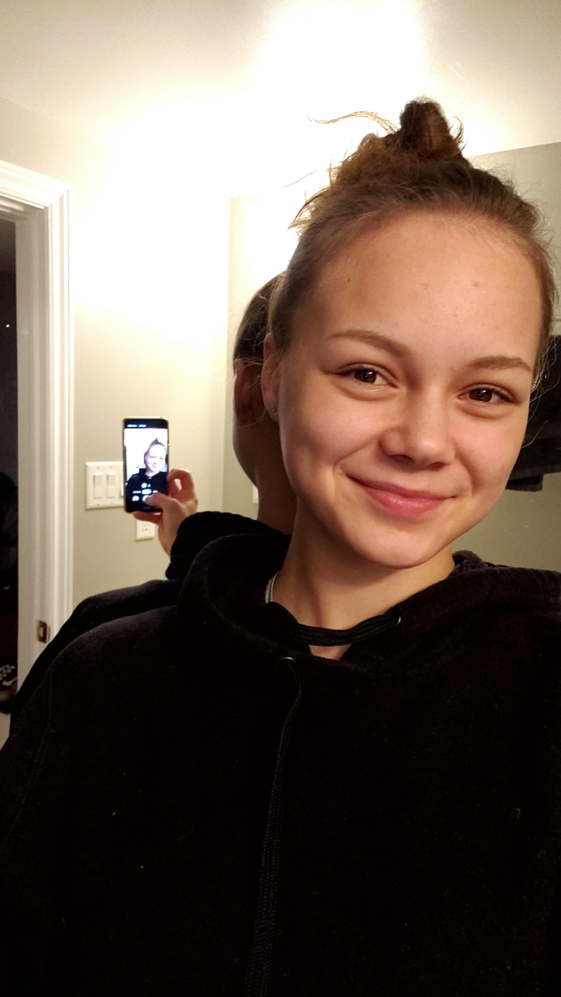 double selfie 😆 | Scrolller