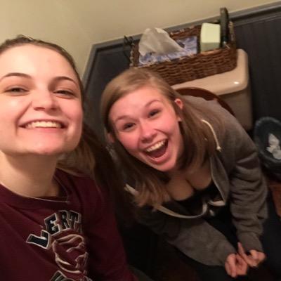 Downblouse Bonus | Scrolller