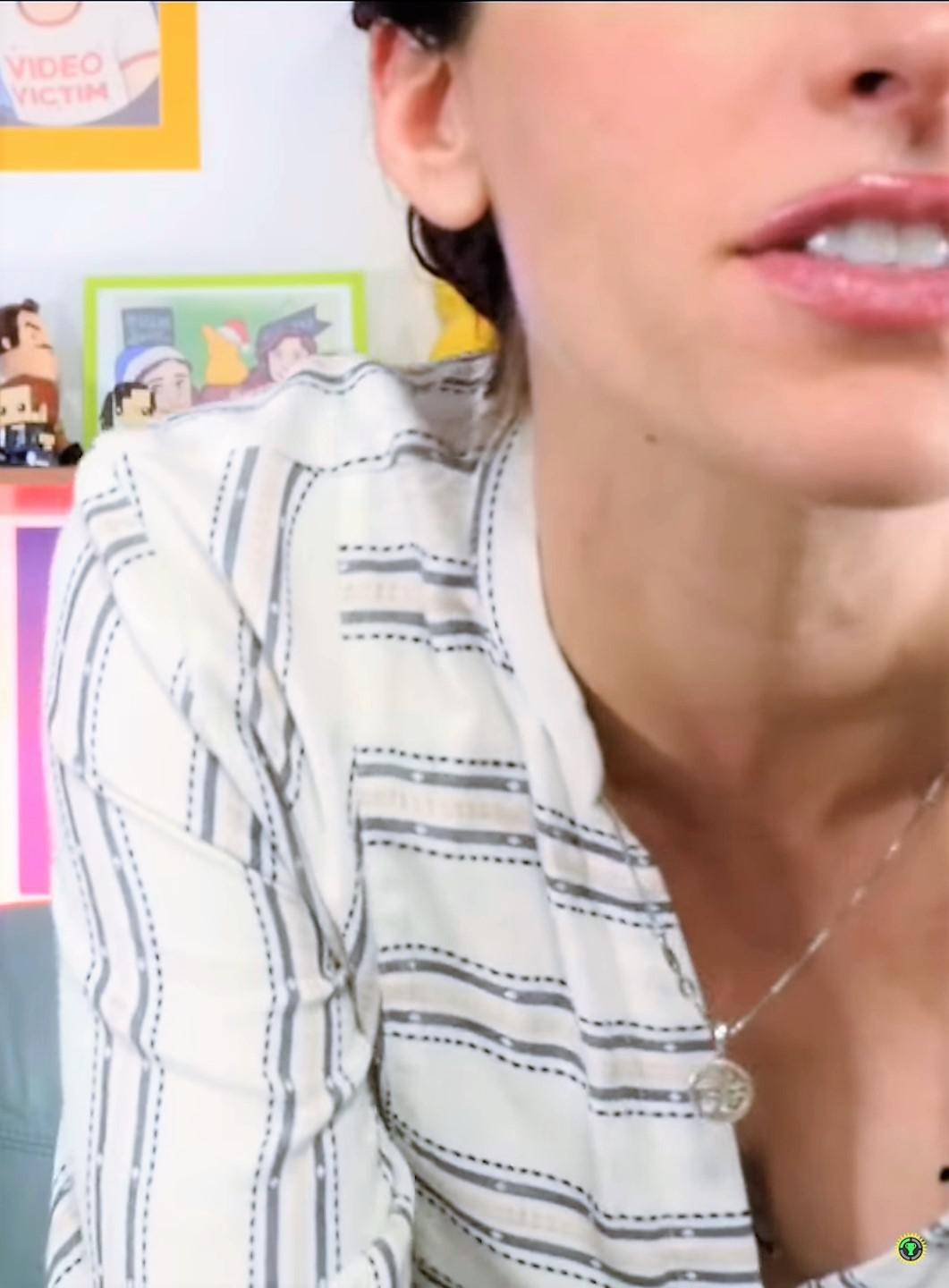 Downblouse | Scrolller