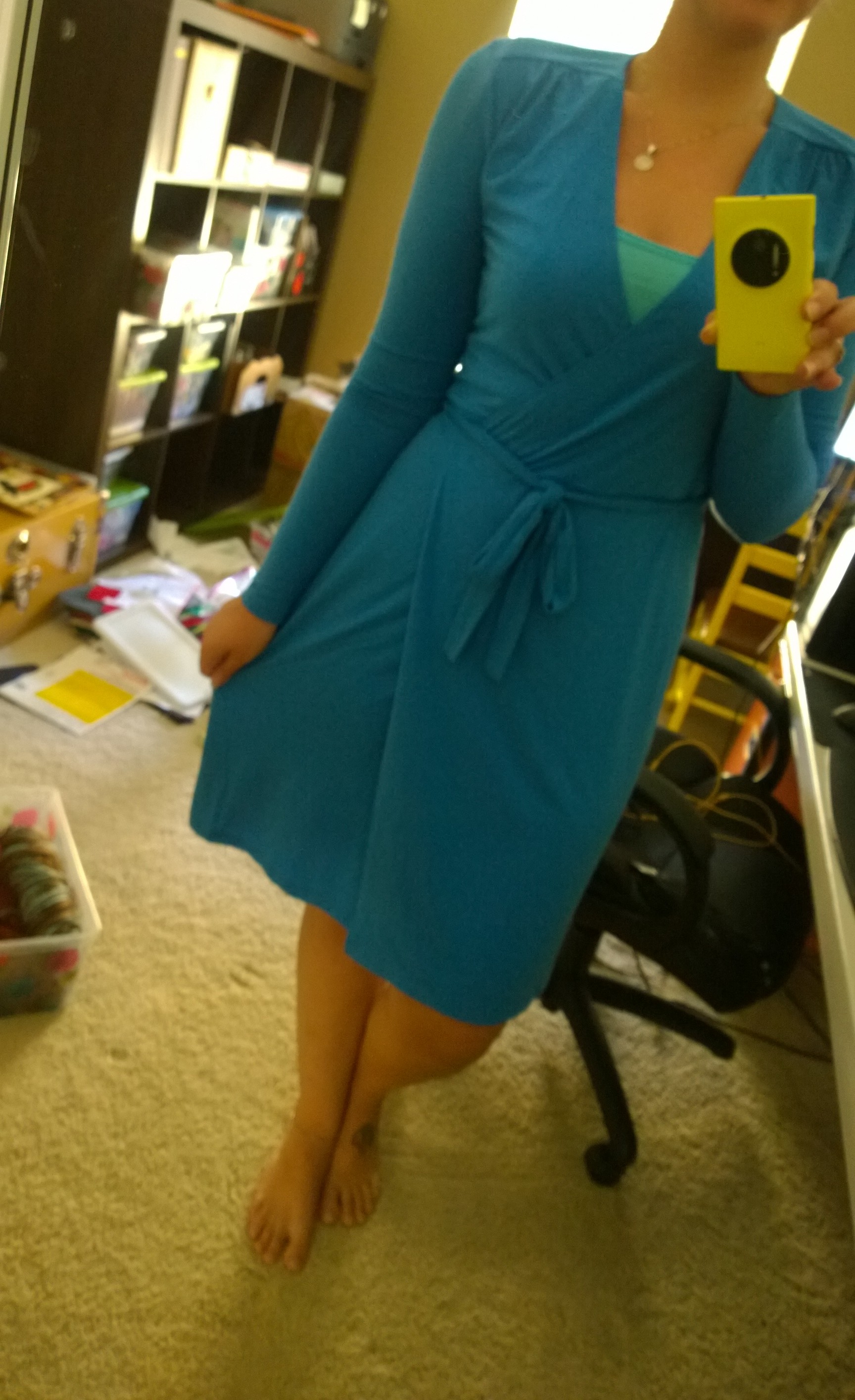 Dressing for easy flashing! [album] | Scrolller