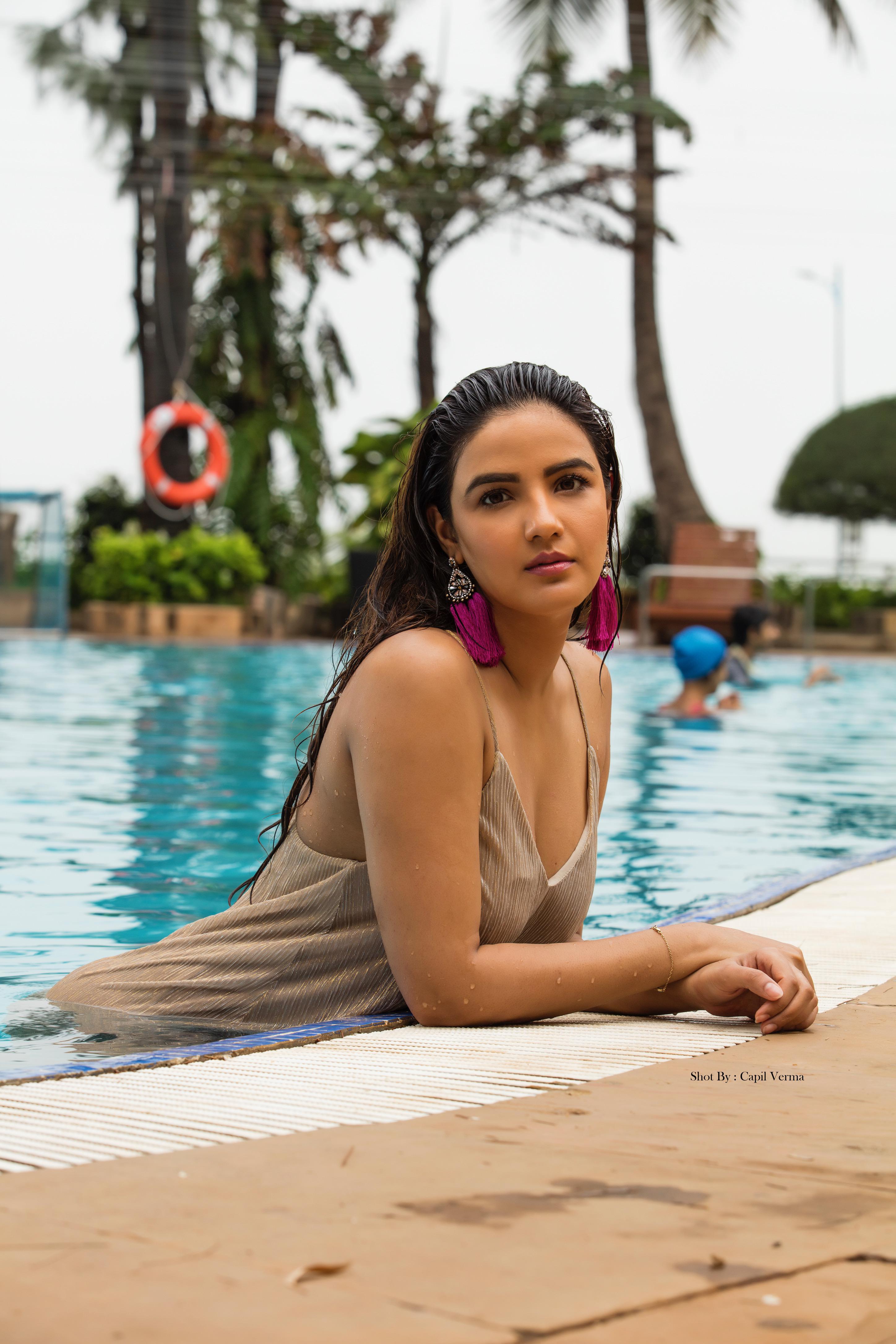 Dusky, Hot and Wet Jasmin Bhasin UHD. | Scrolller