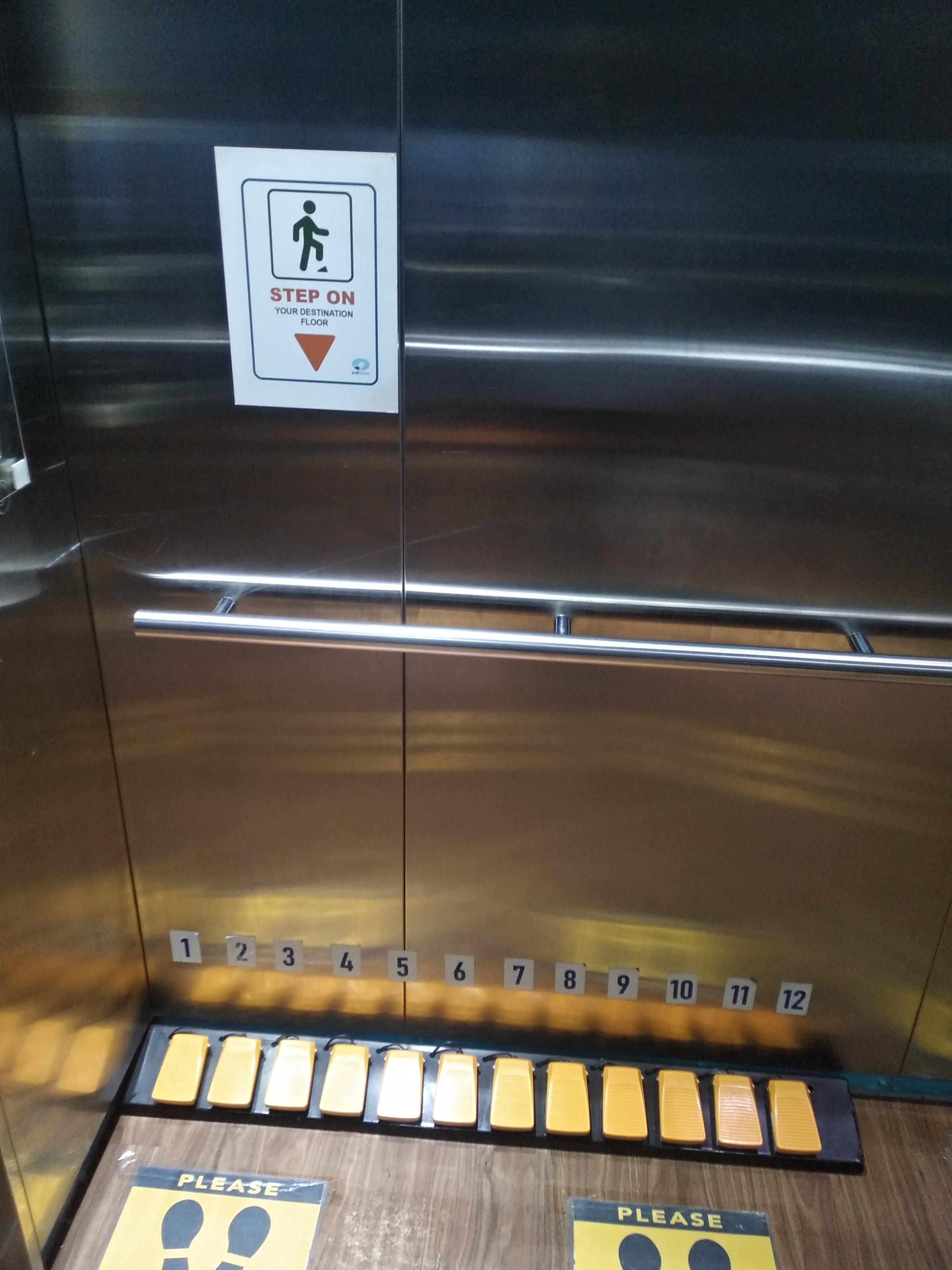 Elevator's "Buttons" During Pandemic - I can't even... | Scrolller